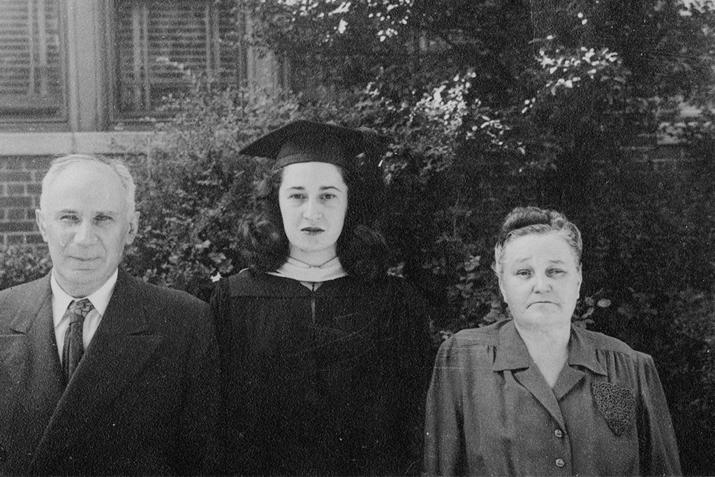 Bess Kalb’s Jewish Grandma Is Her Muse - Hey Alma