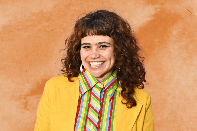 18 Things to Know About Jewish Comedian Sandy Honig - Hey Alma