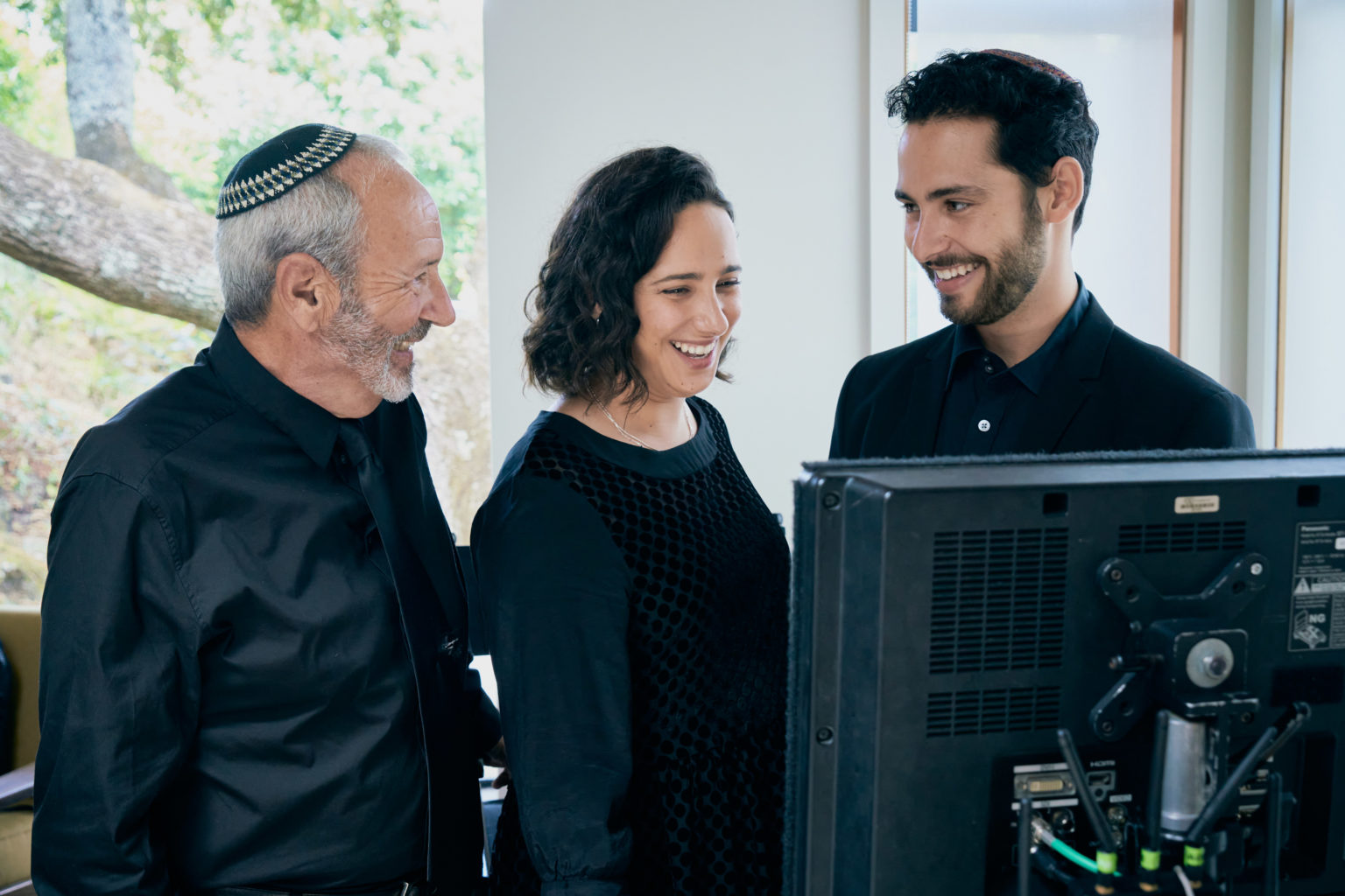 Simone Nathan's Televised Love Letter to Kiwi Jews - Hey Alma