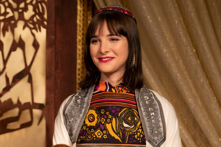 A Timeline of Pop Culture's Hot Rabbis - Hey Alma