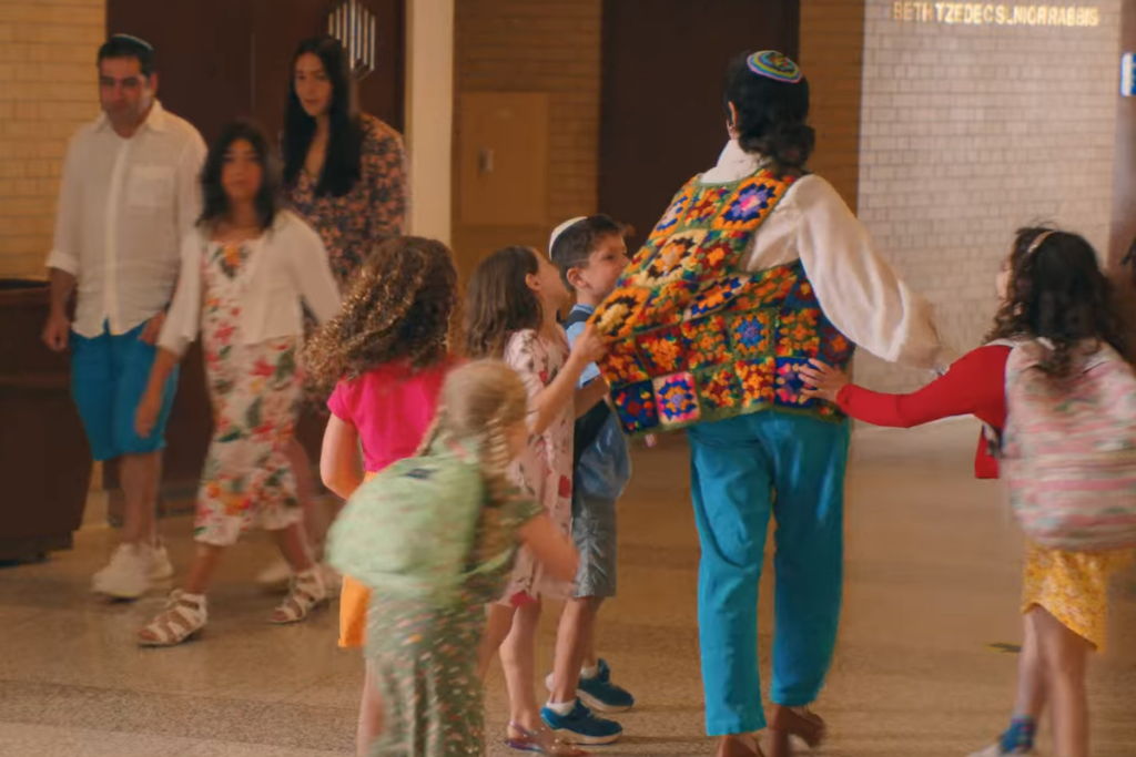 How to Dress Like Rabbi Rebecca - Hey Alma