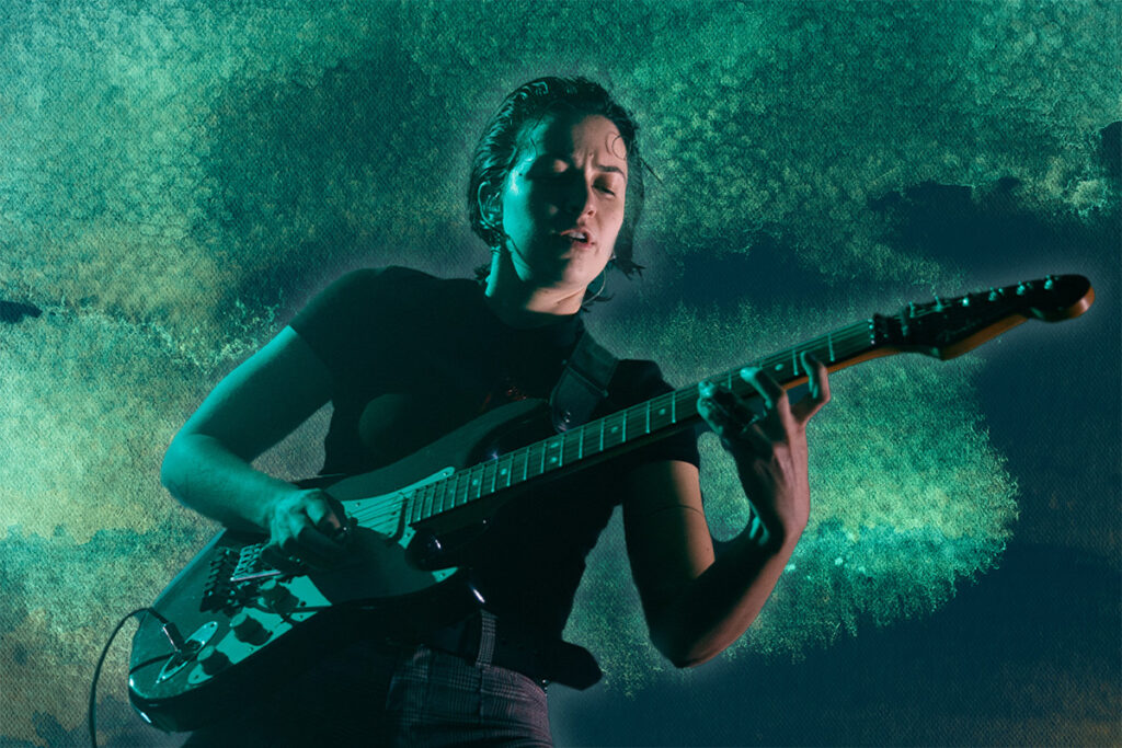 18 Things to Know About Jewish Musician Josette Maskin from MUNA - Hey Alma