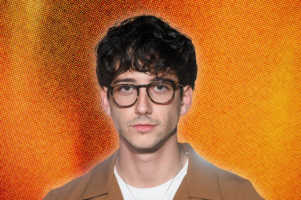 18 Things to Know About Jewish Actor Milo Manheim - Hey Alma