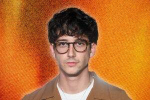 18 Things to Know About Jewish Actor Milo Manheim - Hey Alma