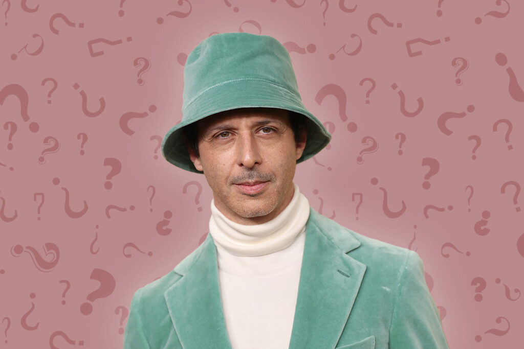 Is Jeremy Strong Jewish? - Hey Alma